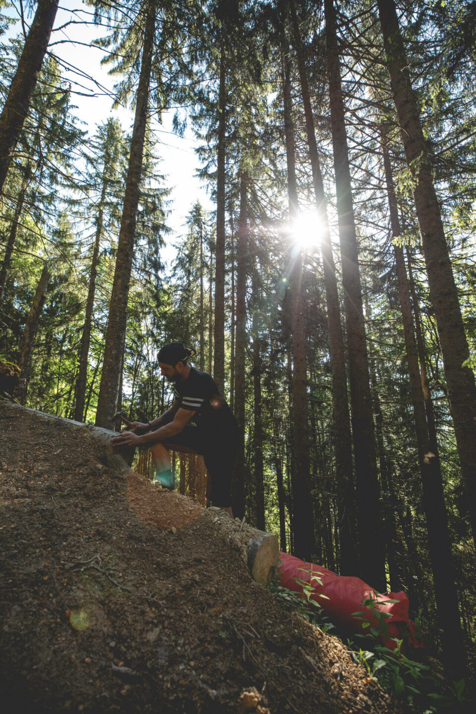 New Downhill track for the 2021 World Cup - 2021UCI MTB World Cup - Les ...